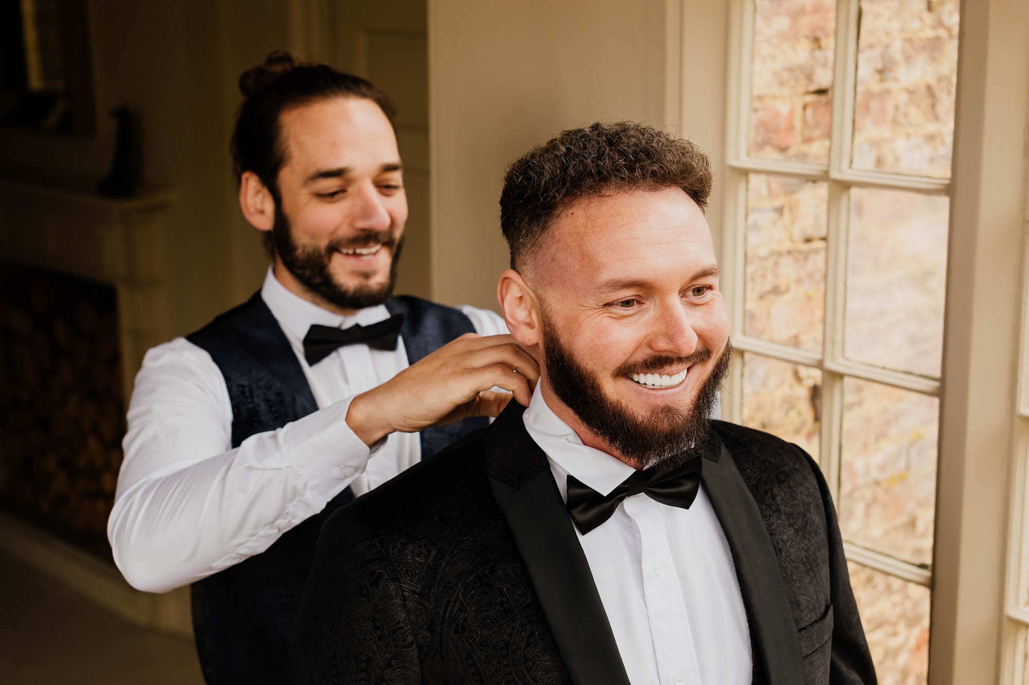 5 Essential Things You Need for the Best Getting Ready Photos at Your ...