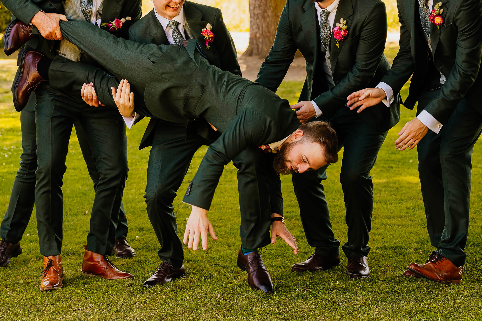 Wedding Group Photos: The Guide to a Stress-Free Experience
